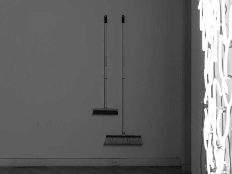 PLL BCK TH CRTN: On Colin Miner’s The clearest image - Peripheral Review